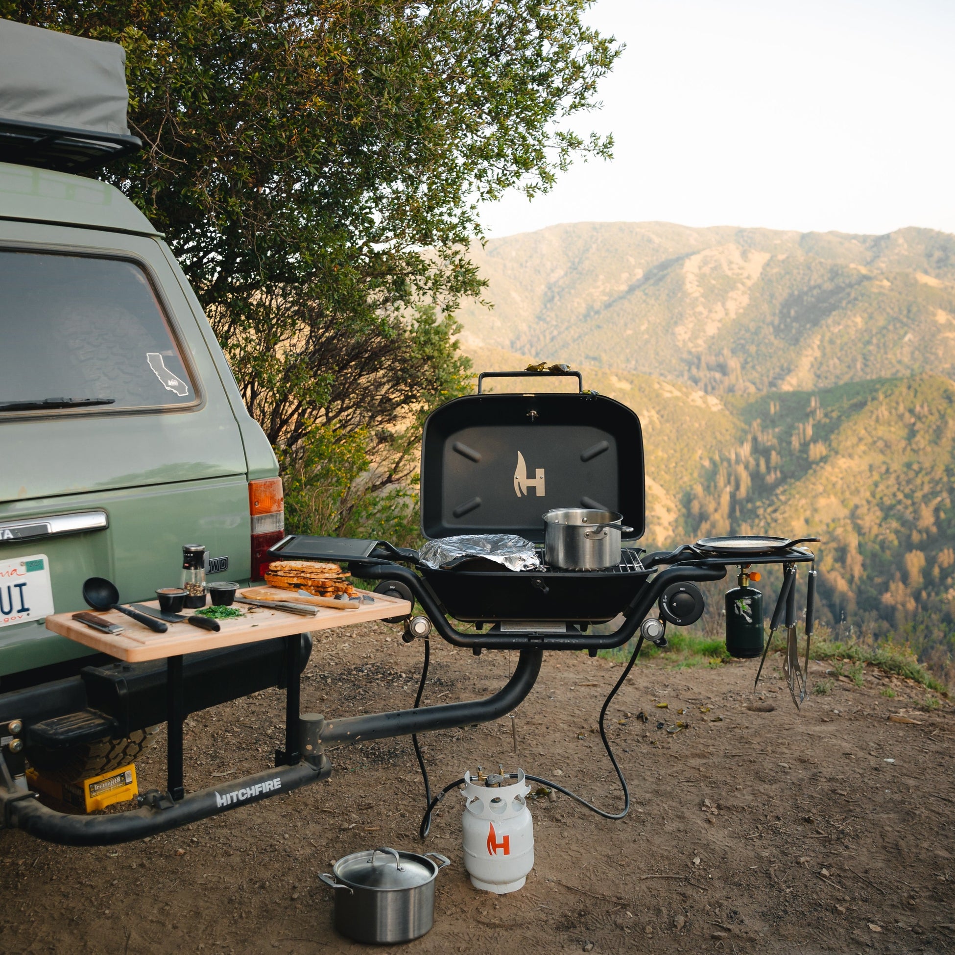 HitchFire | Hitch Mounted Grills, Cargo Platforms & Grill Accessories